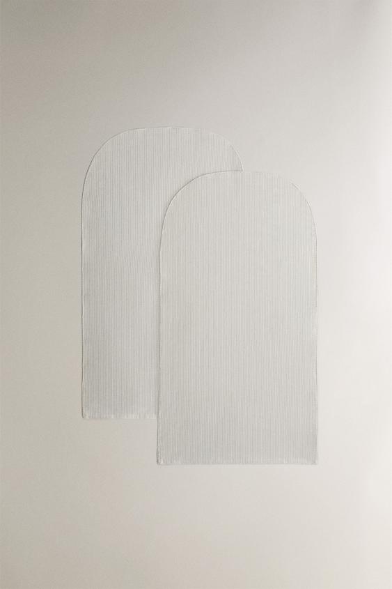 SMALL PROTECTIVE CLOTHING COVERS (SET OF 2) - Ecru | ZARA United States