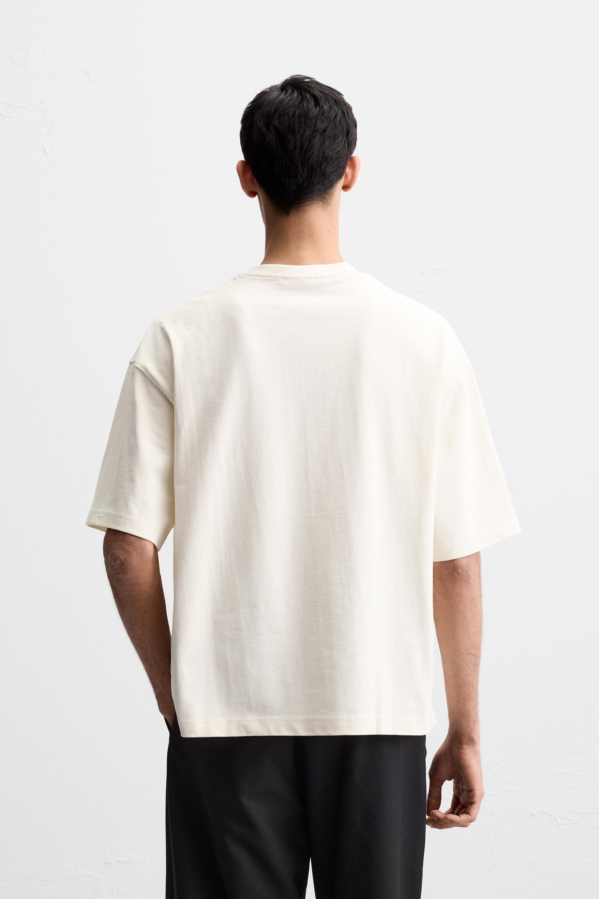 プリントパッチTシャツ - オフホワイト | ZARA Japan / 日本 プリントパッチTシャツ - オフホワイト | ZARA Japan / 日本
