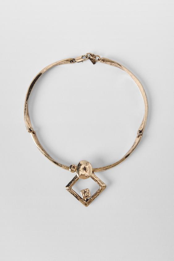 COLLAR ARTICULADO PIEZA METÁLICA KATE MOSS X ZARA - Dorado | ZARA España