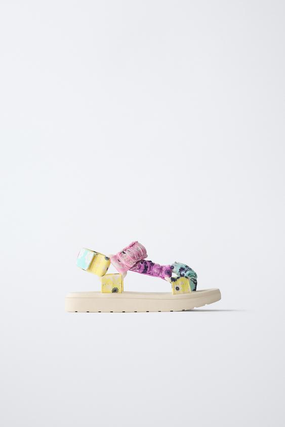 FUNKTIONS-SANDALE MIT BANDANA-PRINT - Mehrfarbig | ZARA Österreich ...