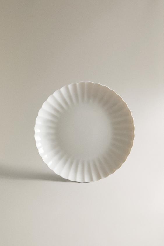 SCALLOPED PORCELAIN DESSERT PLATE - White | ZARA Canada