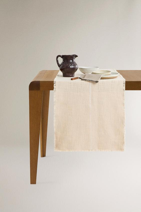 FRAYED TABLE RUNNER - 裸色 | ZARA Hong Kong SAR / 香港特別行政區