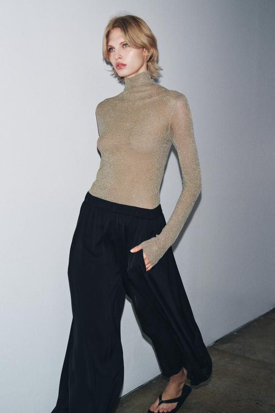 FINE KNIT METALLIC THREAD TOP - Golden | ZARA Spain