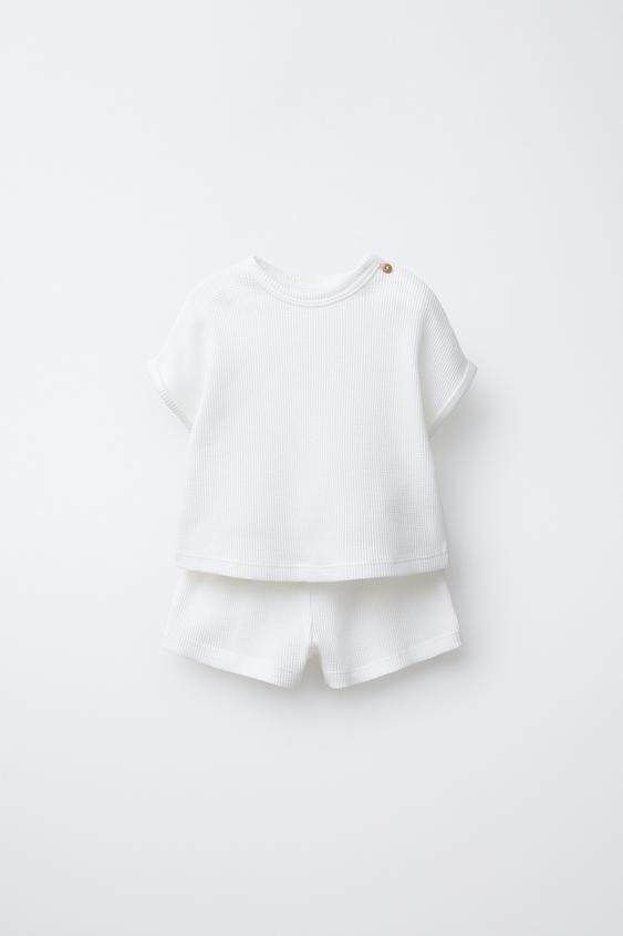 PLAIN WAFFLE T-SHIRT AND BERMUDA SET - Oyster-white | ZARA United States