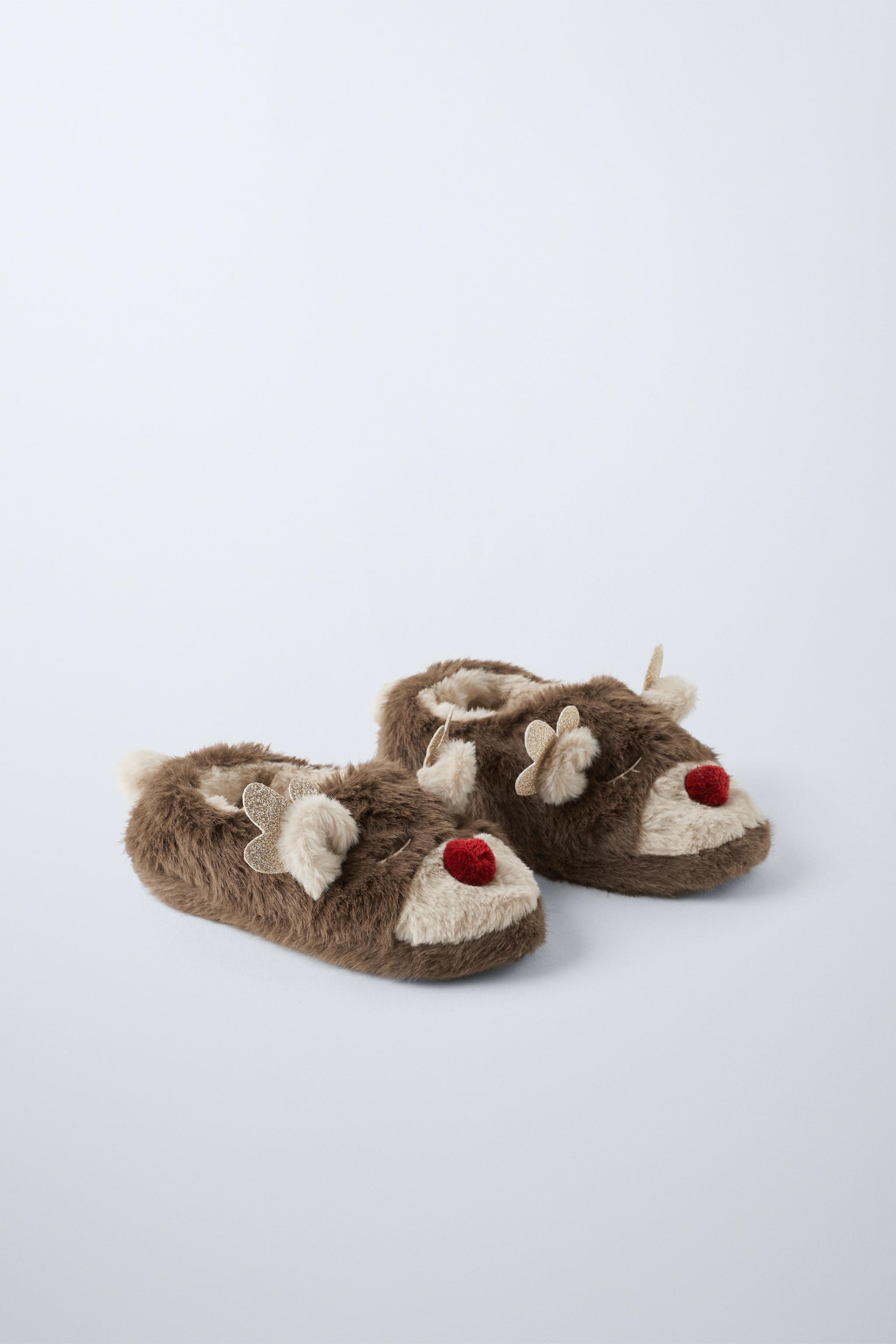 Reindeer slippers store