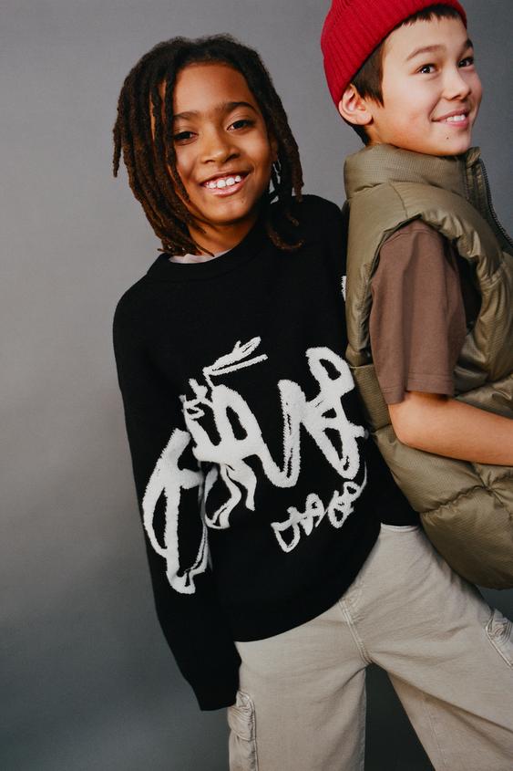 JERSEY PUNTO GRAFFITI - Negro | ZARA Chile