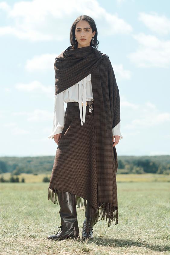 JUPE À BAS ASYMÉTRIQUE À FRANGES ÉDITION LIMITÉE - Marron | ZARA France