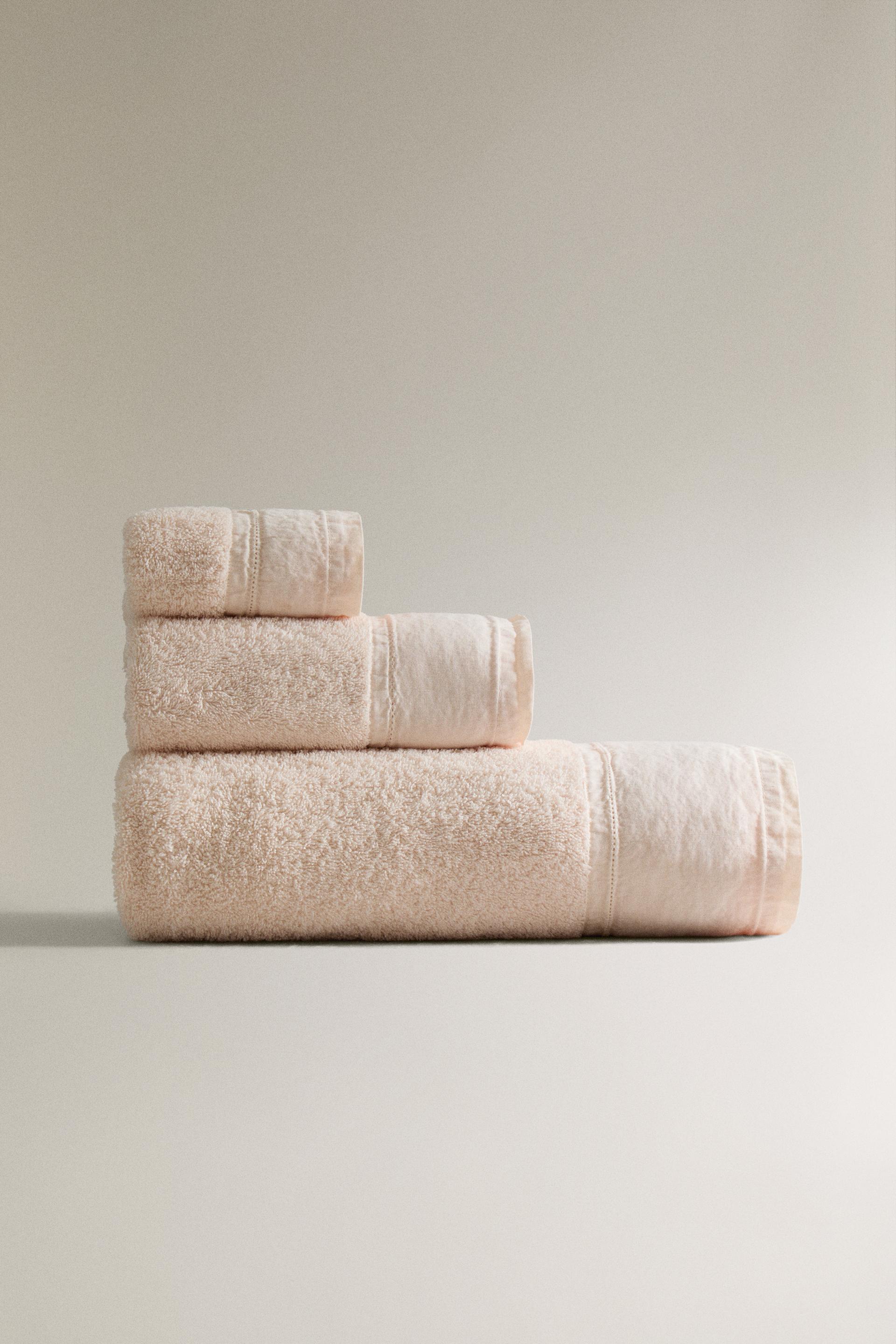 COTTON BATH TOWEL WITH LINEN BORDER - Oyster-white | ZARA United States