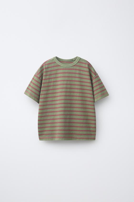 PLAYERA RAYAS - Verde | ZARA Mexico