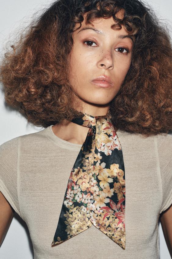 フラワー柄ネクタイ風スカーフ - ブラウン | ZARA Japan / 日本