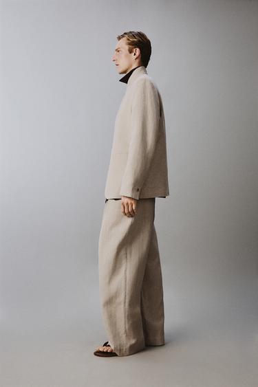 PANTALON DE COSTUME DÉCONTRACTÉ À PLIS - Beige clair | ZARA France