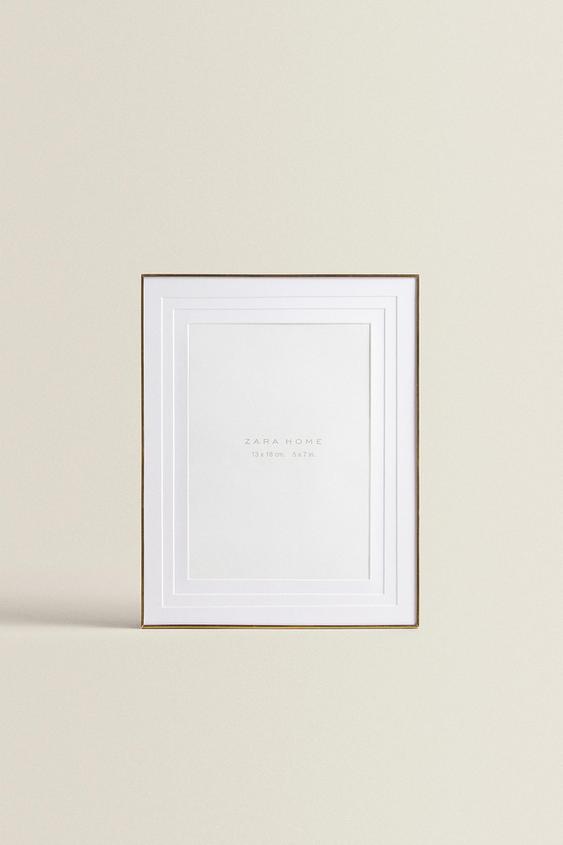 CADRE PHOTO MÉTAL FIN - Doré | ZARA Canada