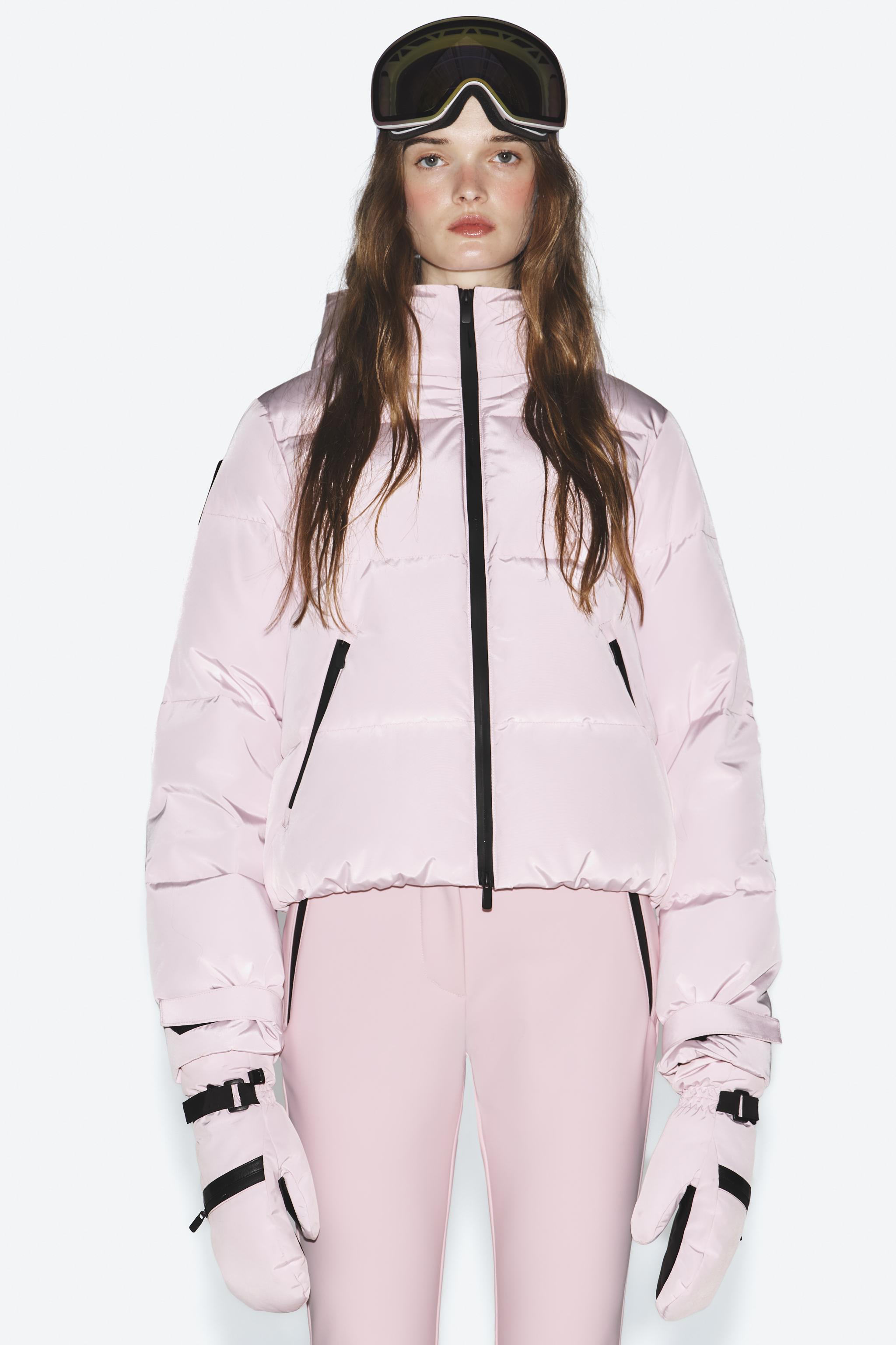 RECCO® TECHNOLOGY WATER RESISTANT AND WIND PROTECTION DOWN RECCO® TECHNOLOGY WATER RESISTANT AND WIND PROTECTION DOWN