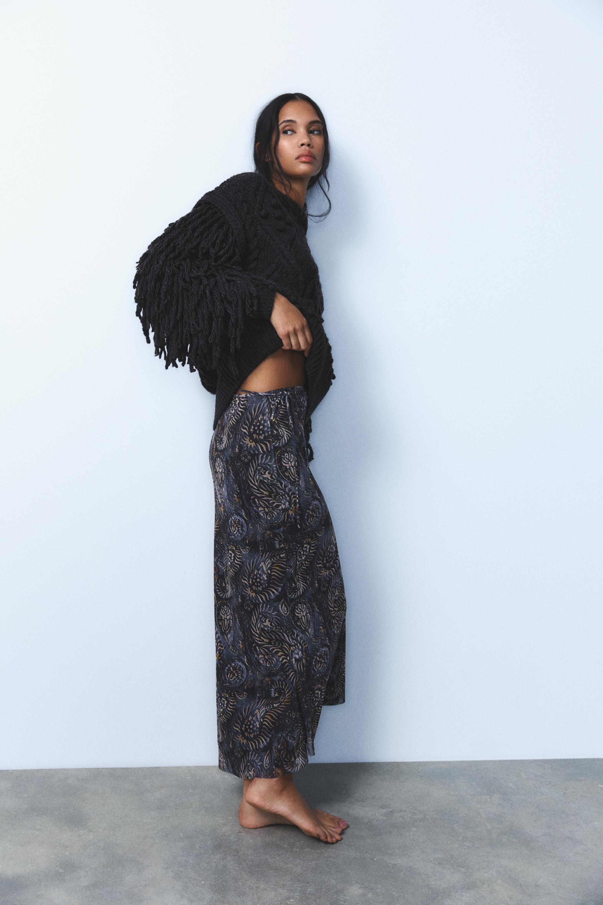 PRINTED TULLE MIDI SKIRT - Blue / Black | ZARA United States PRINTED TULLE MIDI SKIRT - Blue / Black | ZARA United States