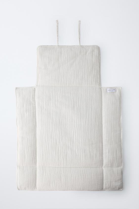 TEXTURED STAR CHANGING MAT - Ecru | ZARA South Africa