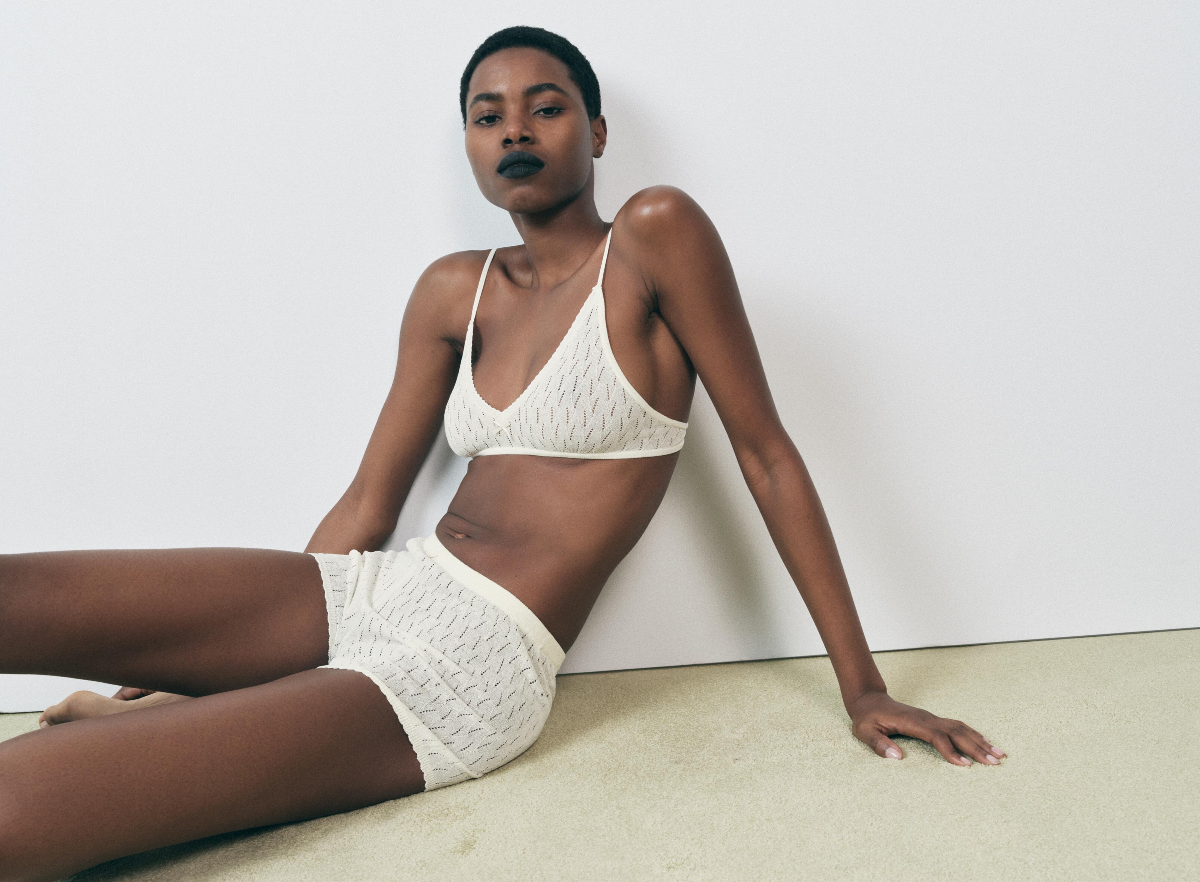 Zara bra store