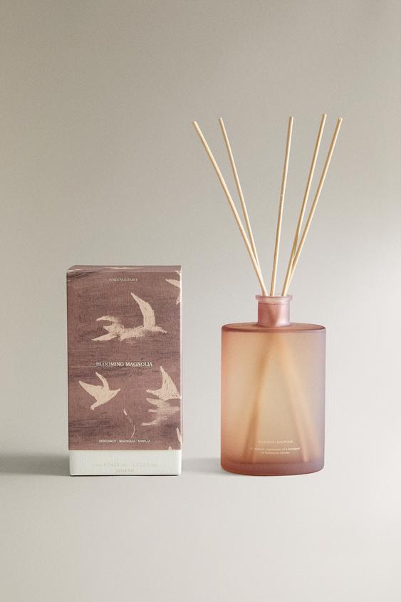 (400 ML) BLOOMING MAGNOLIA REED DIFFUSERS - Black / Ecru | ZARA Turkey