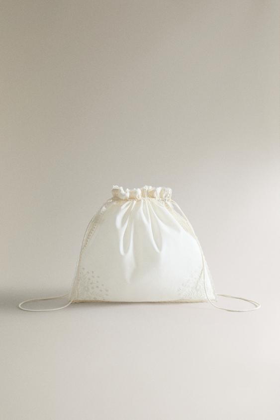 EMBROIDERED LACE TRIM COTTON CLOTHING BAG - Ivory | ZARA United States