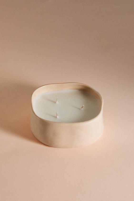(170 G) FLORAL BEYOND SCENTED CANDLE - Világospiros | ZARA Magyarország ...