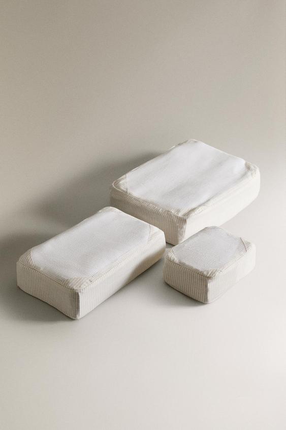 SET OF STRIPED TRAVEL ORGANIZERS (SET OF 3) - Ecru | ZARA Canada