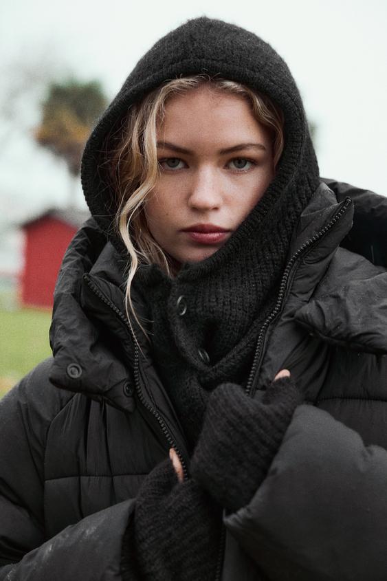 BUTTONED HOODED SCARF - Black | ZARA India