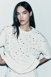 VELOURS SWEATSHIRT MET STRAS EN KORTE MOUWEN Gebroken Wit ZARA VELOURS SWEATSHIRT MET STRAS EN KORTE MOUWEN Gebroken Wit ZARA