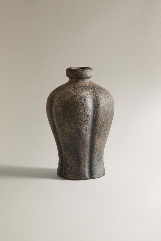 UNIFORM TERRACOTTA VASE - Khaki | ZARA United States