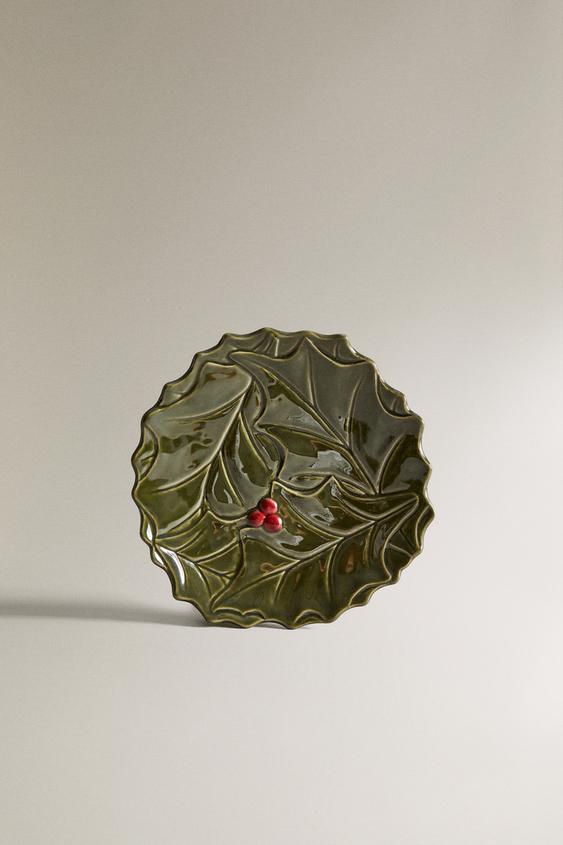 CHRISTMAS HOLLY PORCELAIN SIDE PLATE - Green | ZARA United States