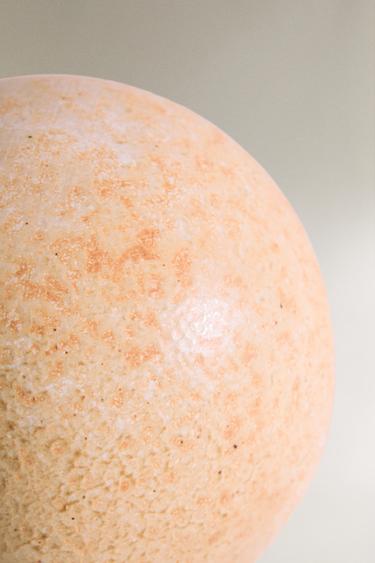 BOULE DÉCORATIVE EN CÉRAMIQUE - Beige | ZARA France