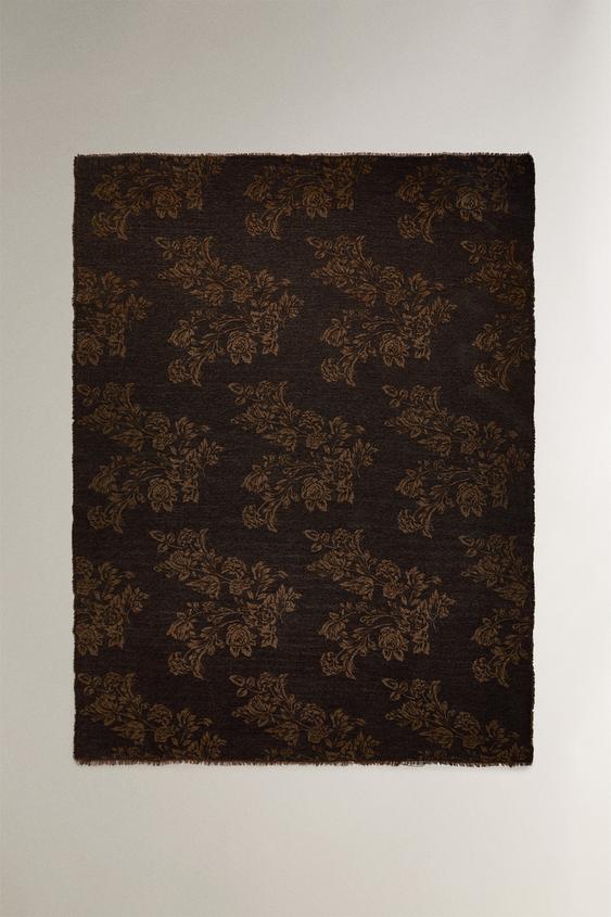PĂTURĂ DIN CHENILLE JACQUARD - Maro | ZARA România