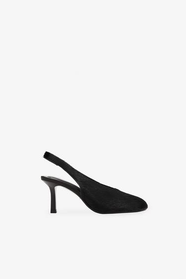 Zara Streaming con Cindy Crawford & Kaia Gerber. Ver Ahora | ZARA España