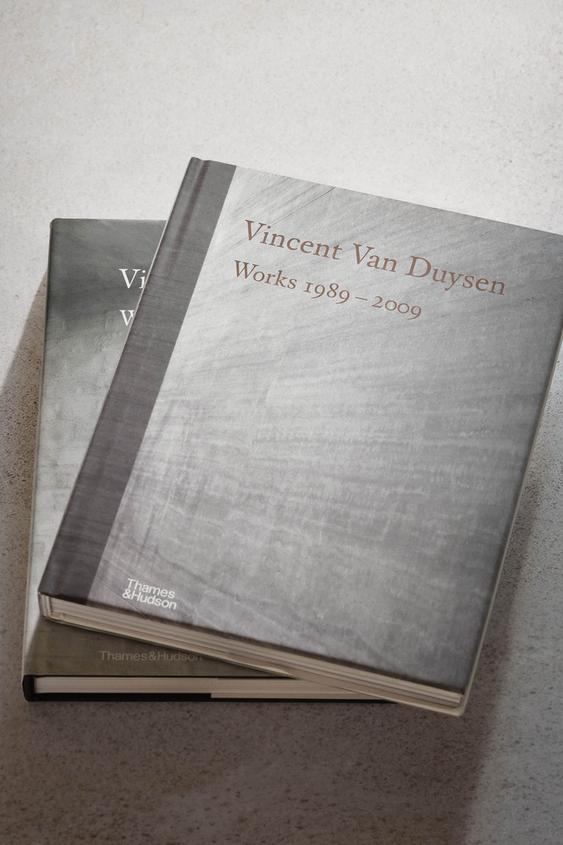 VINCENT VAN DUYSEN WORKS 1989-2009 BOOK (ENGLISH) - Gray | ZARA Canada