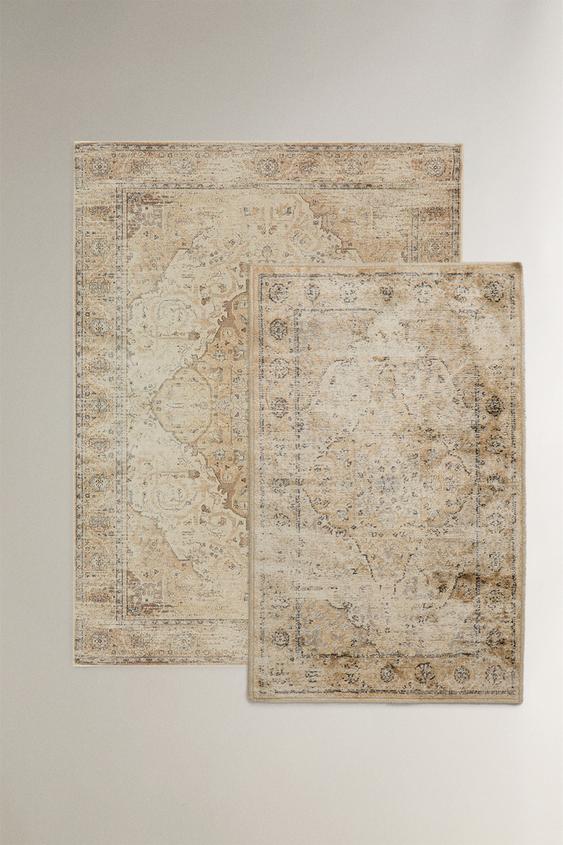 VINTAGE-EFFECT RUG - Brown | ZARA United Kingdom