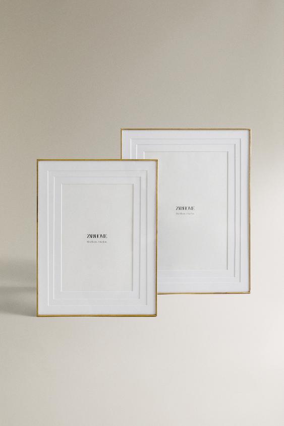 THIN METAL PHOTO FRAME - Golden | ZARA United Kingdom