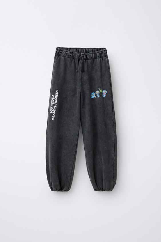 WASHED EFFECT JOGGING TROUSERS KPOP DEMON HUNTERS™ NETFLIX ...
