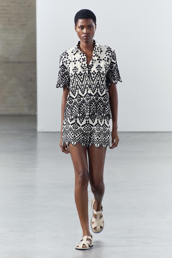 ZW COLLECTION CONTRAST EMBROIDERY SHIRT - Black | ZARA Georgia