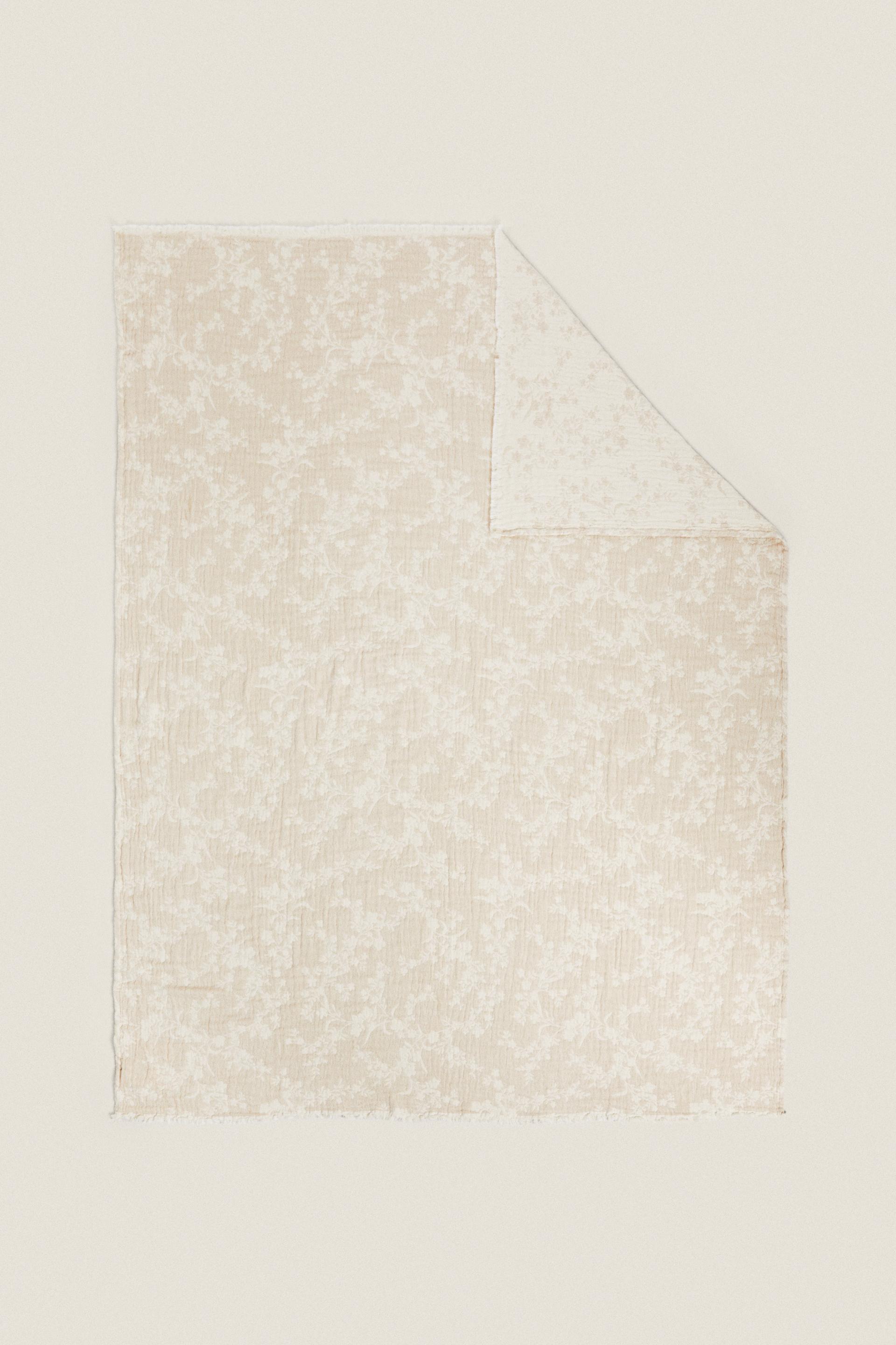 FLORAL JACQUARD THROW - Beige | ZARA Ireland