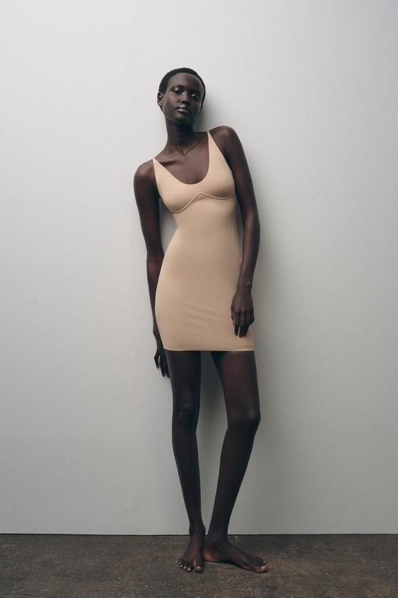 SHORT BODY SHAPE DRESS - Mid-ecru | ZARA Saudi Arabia