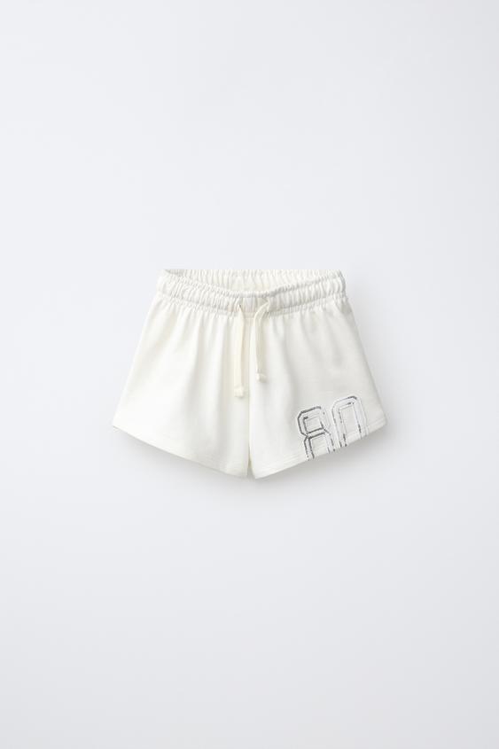 BERMUDA PARCHE NÚMERO LENTEJUELAS - Crudo | ZARA Mexico
