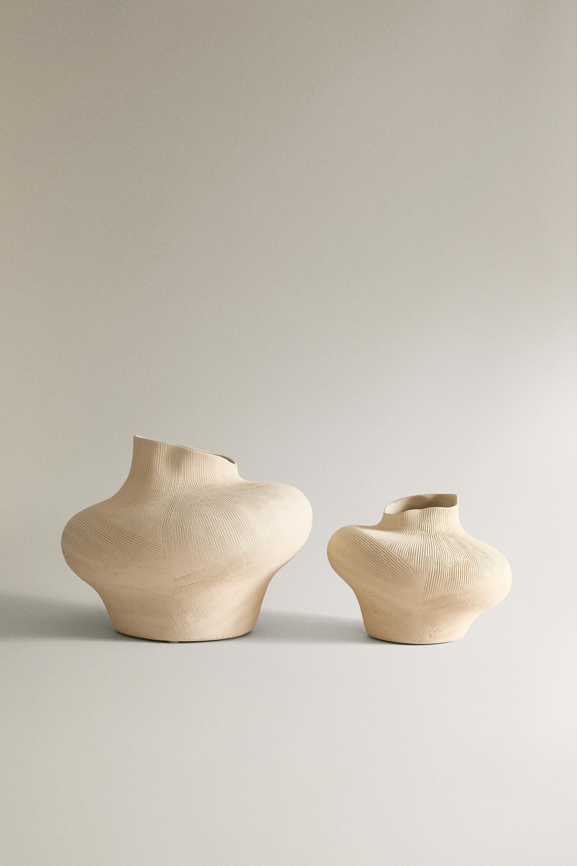 IRREGULAR CERAMIC VASE - White | ZARA United Kingdom