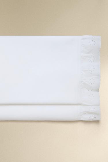 DRAP DE DESSUS EN COTON À VOLANT - Blanc | ZARA France