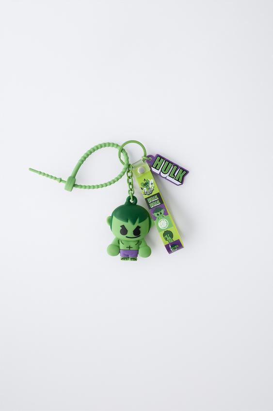 AVENGERS HULK © MARVEL HANGING KEYCHAIN - Green | ZARA United States