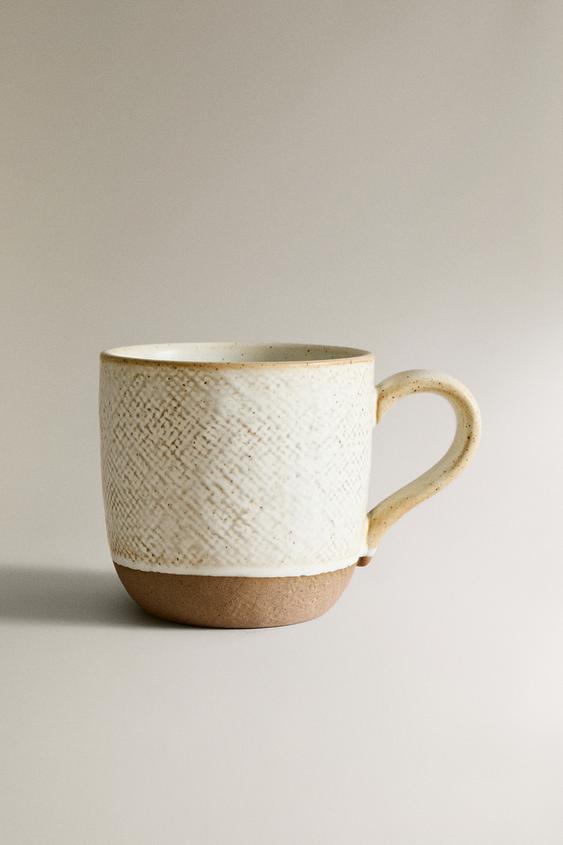 MUG WITH RAISED DESIGN - Oyster-white | ZARA United States
