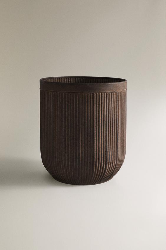 IRON FLOWERPOT COVER - Grays | ZARA United States