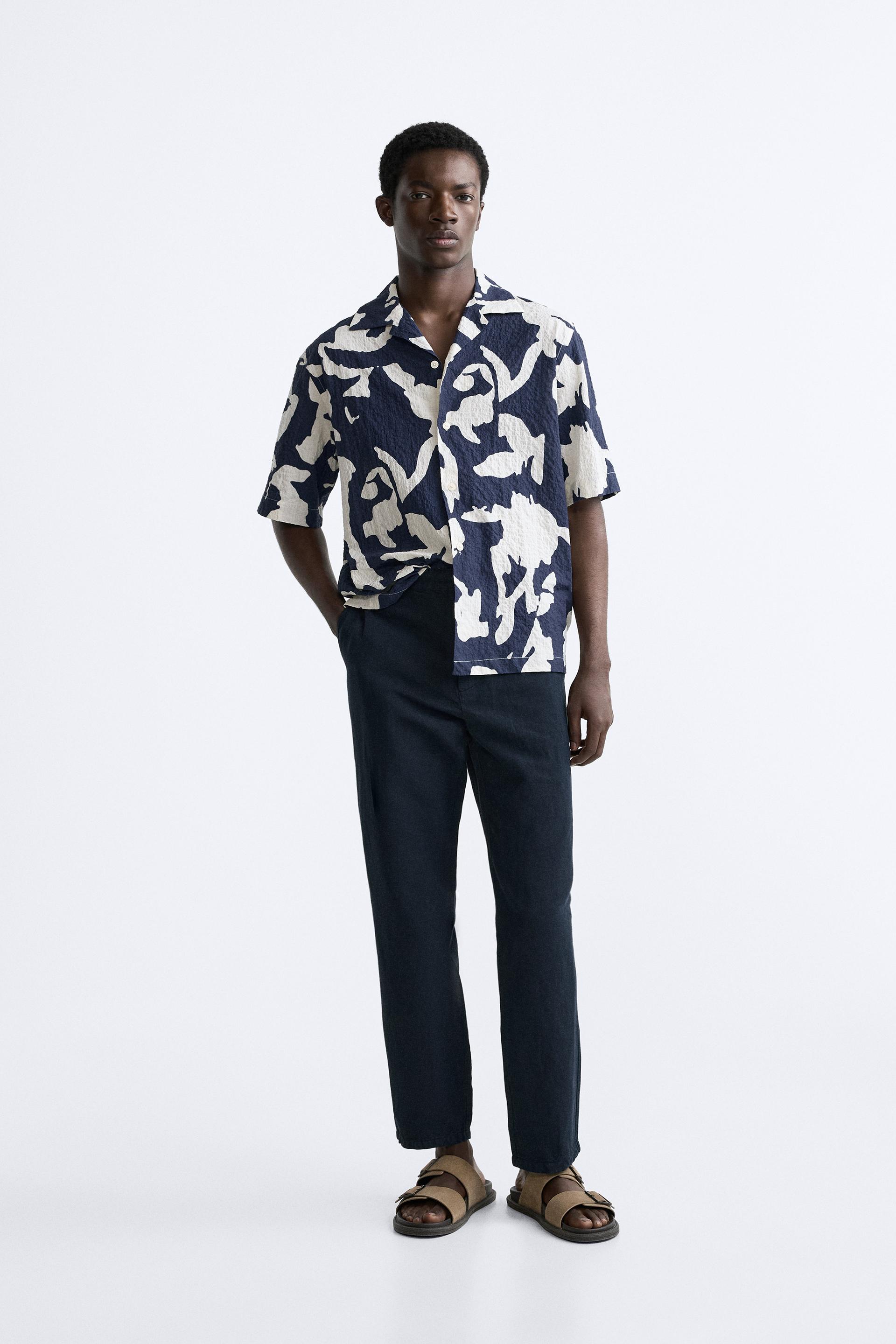 KEMEJA ELASTIS MOTIF GAMBAR ABSTRAK - Biru navy | ZARA Indonesia