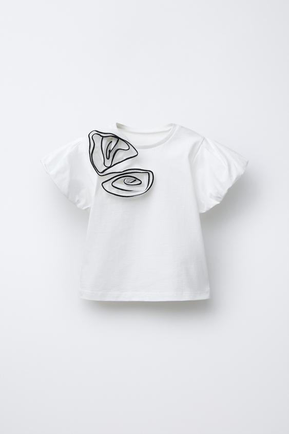 T-SHIRT WITH CONTRAST FLOWER - White | ZARA Hungary / Magyarország