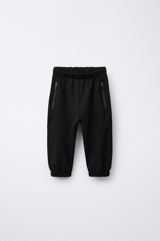JOGGER INTERLOCK LOGO - Black | ZARA New Zealand