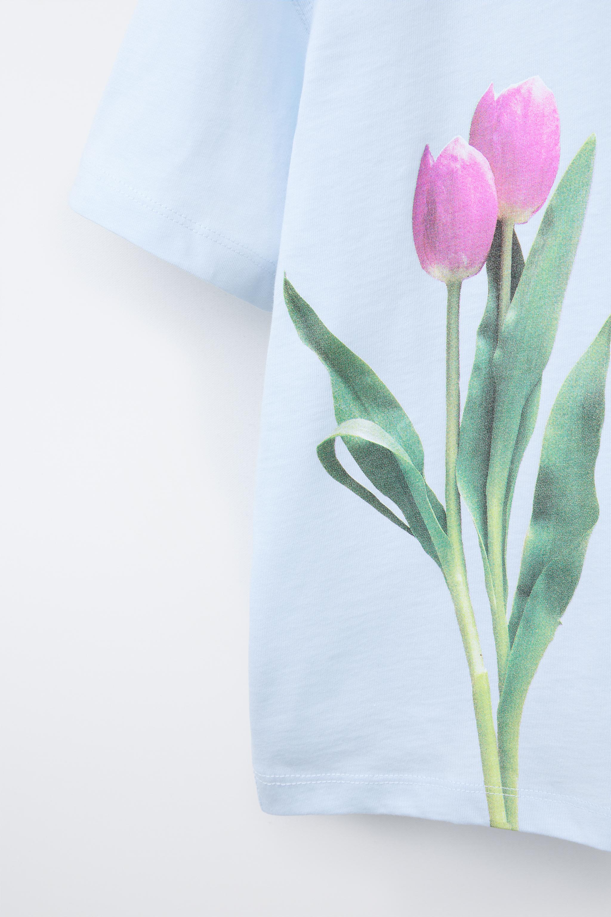 FLOWER PRINT TANK TOP - Sky blue | ZARA United States FLOWER PRINT TANK TOP - Sky blue | ZARA United States