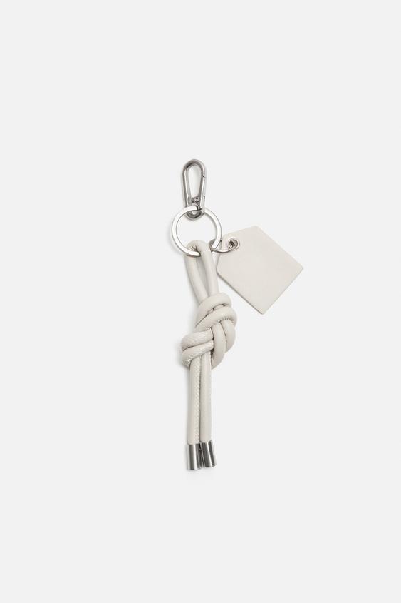 KNOT KEYCHAIN - Bone White | ZARA United States