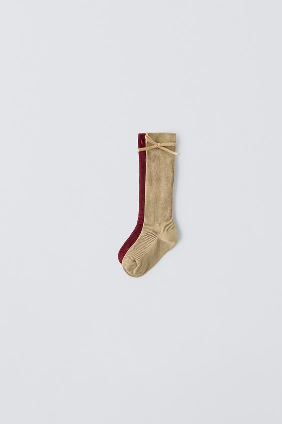 PACK OF TWO PAIRS OF LONG SOCKS WITH BOW - Red | ZARA Thailand